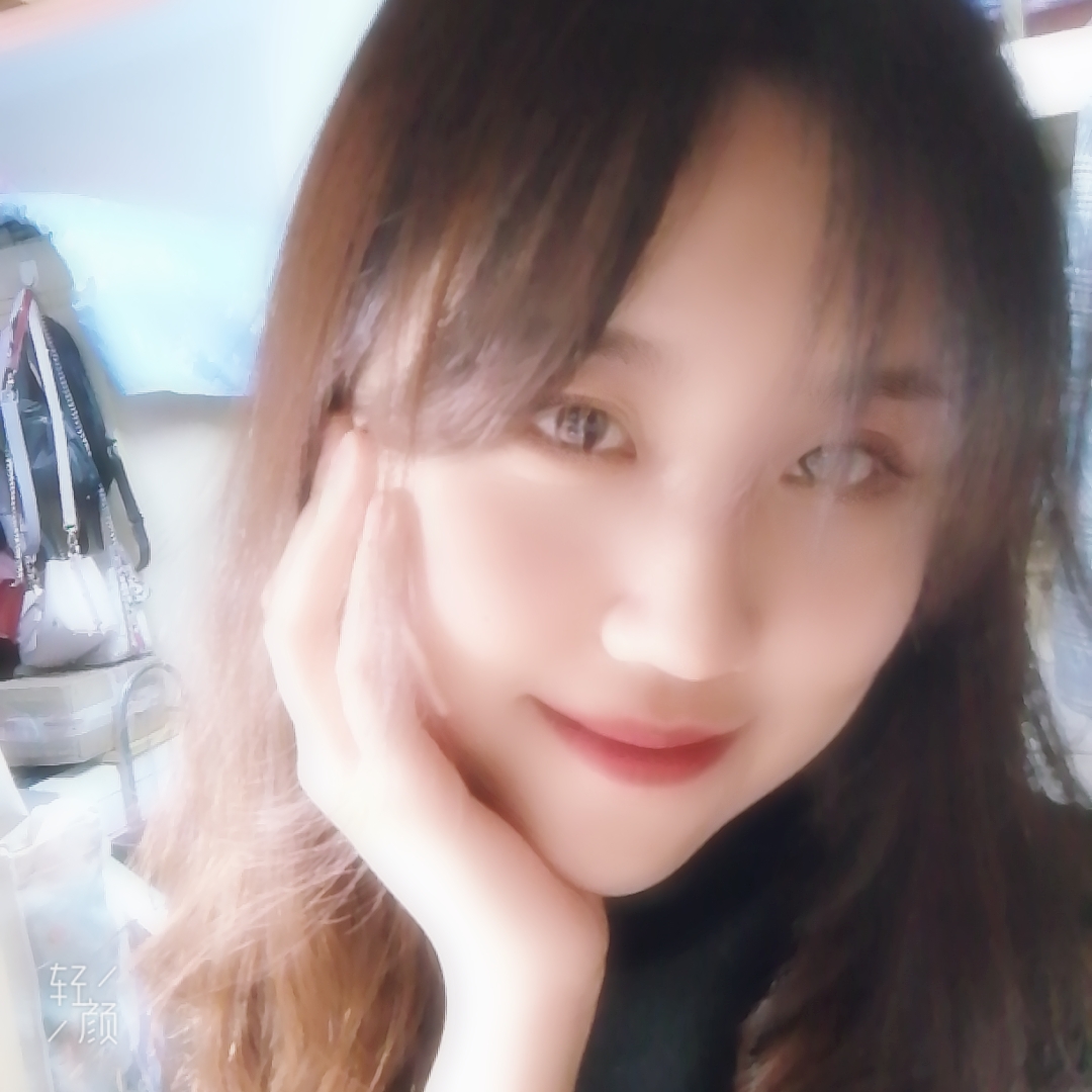 About Me | Jingqi LI